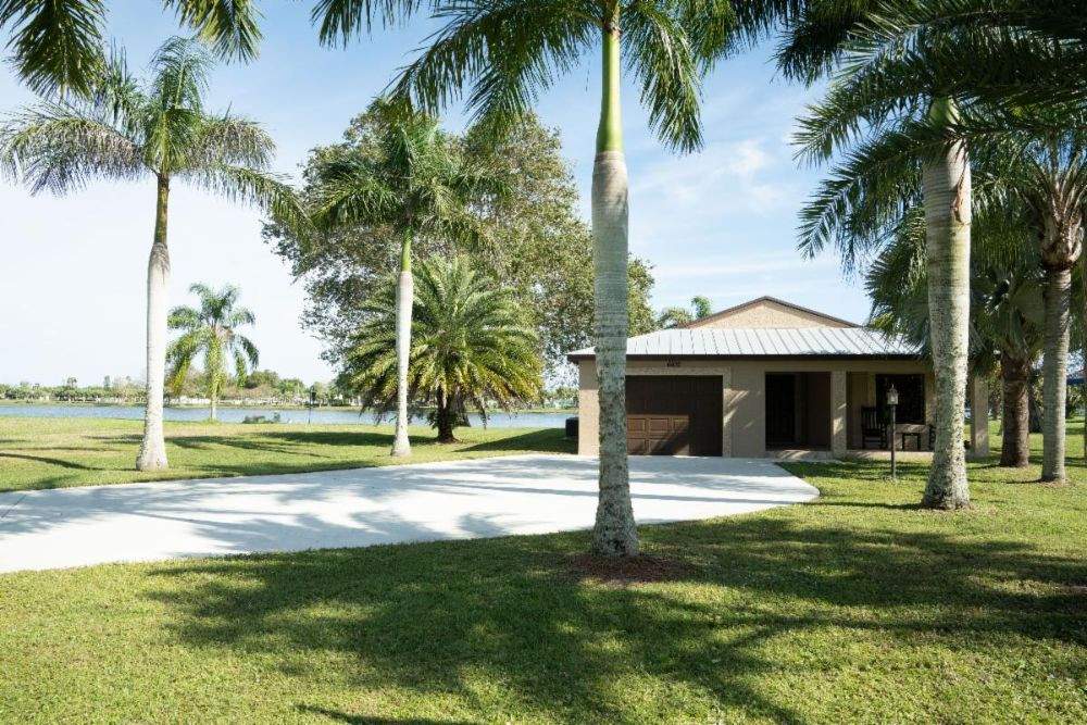 Discover Spanish Lakes Fairways - Spanish Lakes