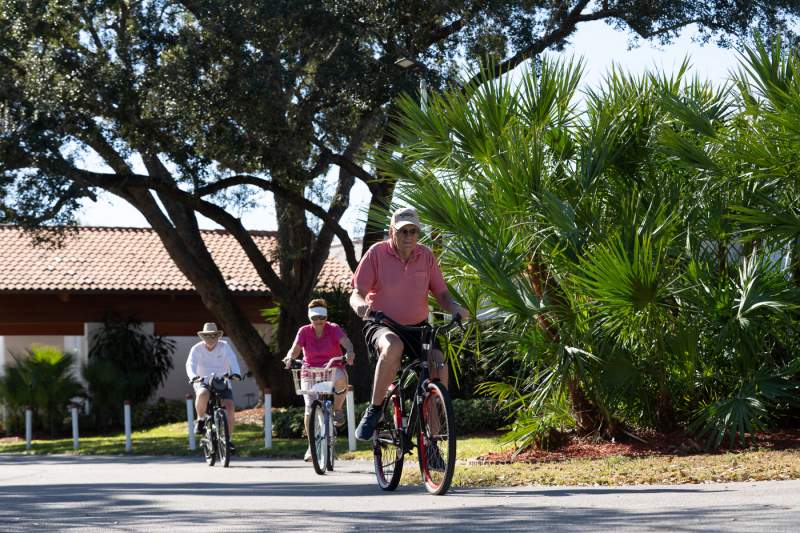About | 50+ Living In Florida | Spanish Lakes Communities